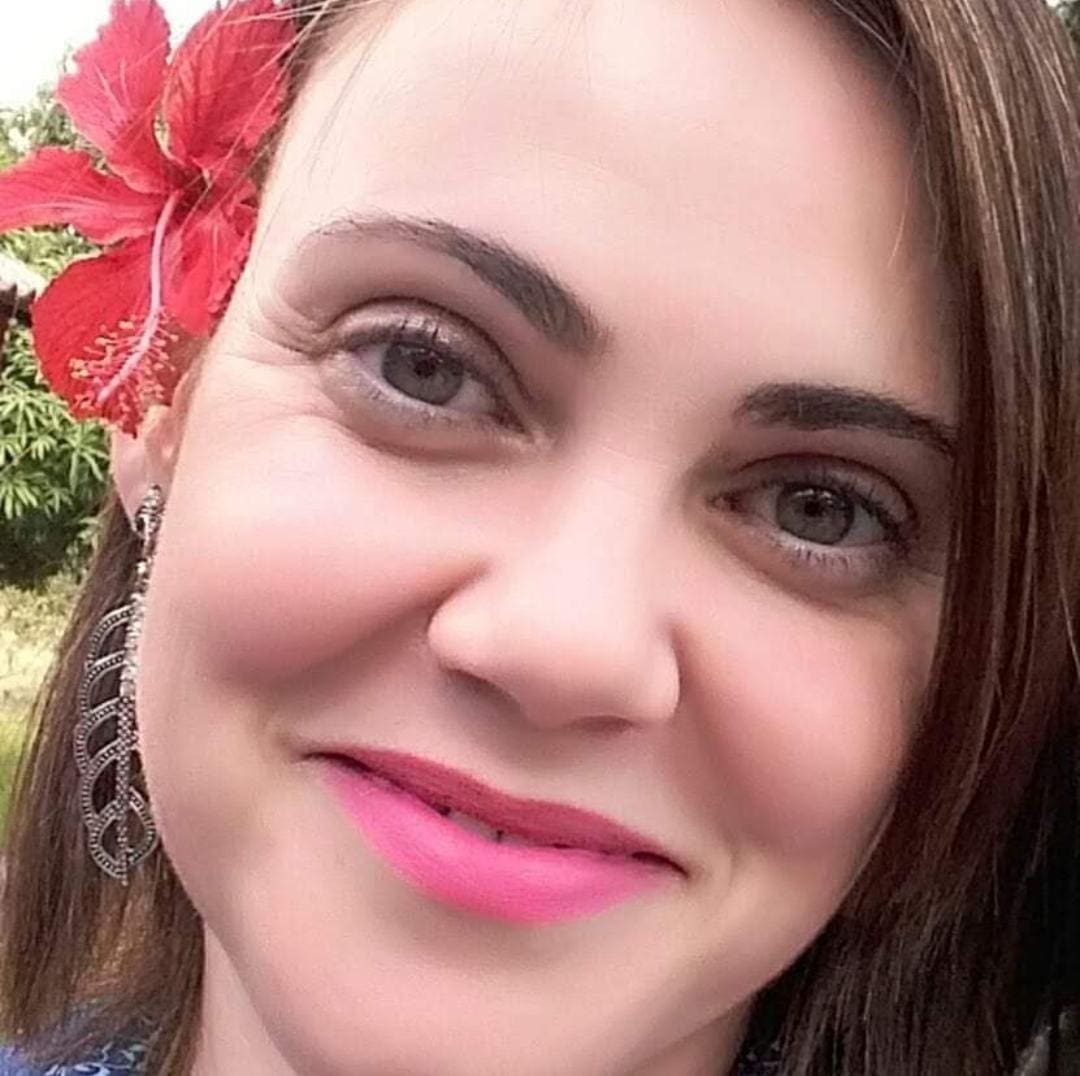 Saiba quem é a mulher que morreu após procedimento estético em clínica ...