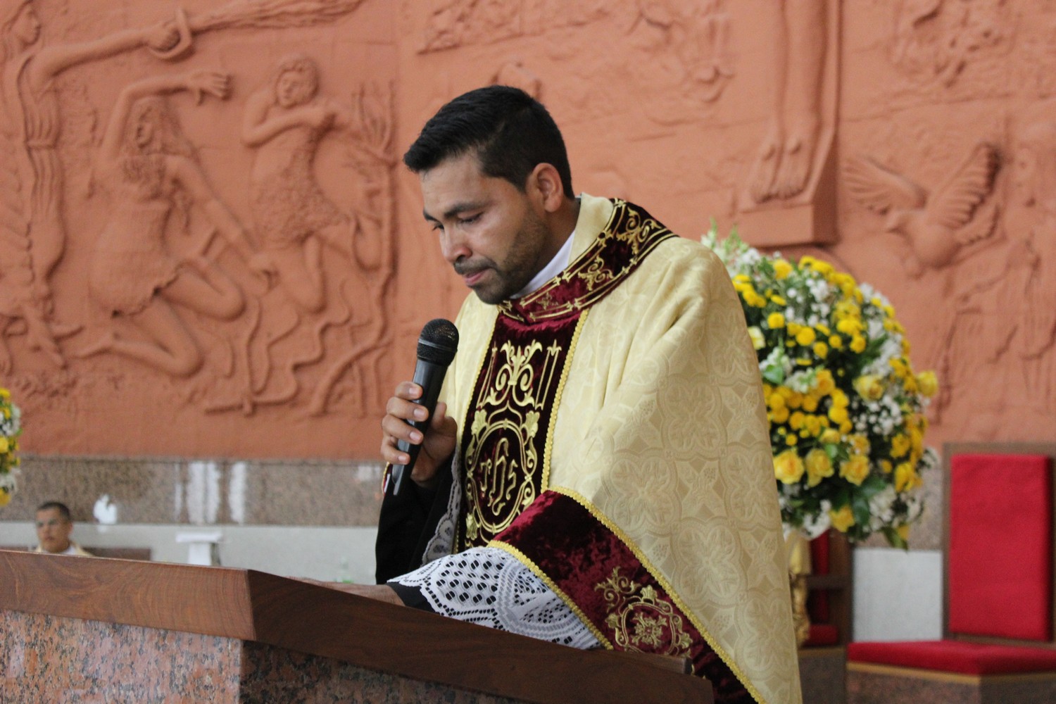 Tradicional Virote com Jesus terá missa, louvor e pregação até o ...